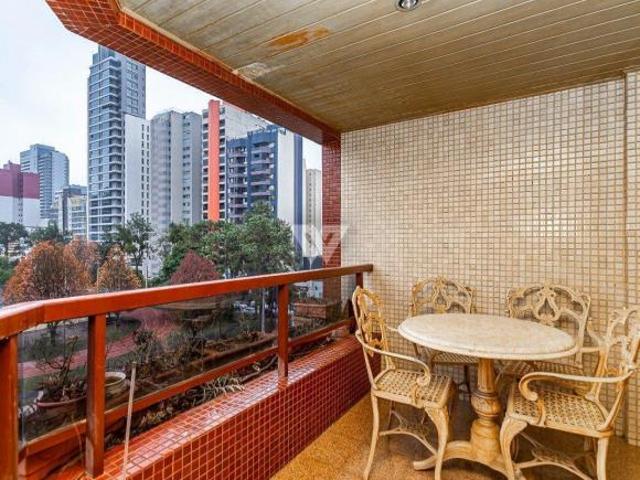 APARTAMENTO 4 QUARTOS 1 SUÍTE CENTRO CURITIBA AO LADO SHOPPING CURITIBA