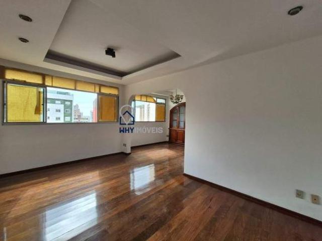 Apartamento 4 quartos 1 suíte na Savassi, 2 vagas, lazer reformado