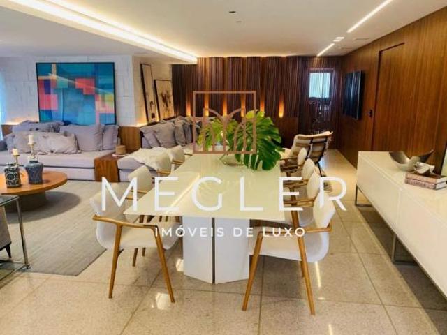 Apartamento 4 quartos, 216m², Belvedere Belo Horizonte