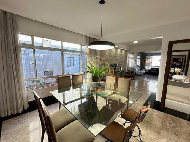 APARTAMENTO 4 QUARTOS