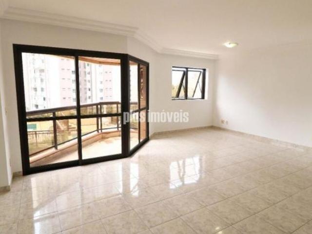Apartamento 4 Quartos 2 Suítes 3 Vagas no Morumbi!
