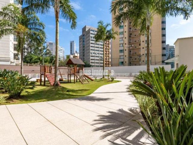 Apartamento 4 Quartos 2 Suites 2 Vagas no Morumbi!