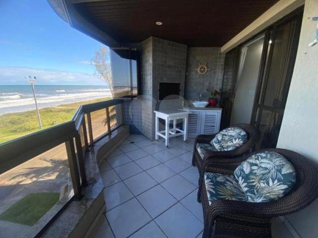 APARTAMENTO 4 QUARTOS 2 SUITES EM MATINHOS FRENTE MAR