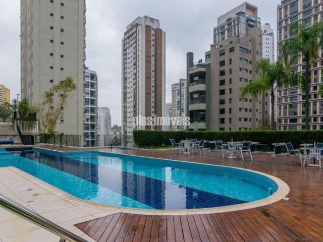 Apartamento 4 Quartos 4 Suites 3 Vagas Deposito no Panamby!