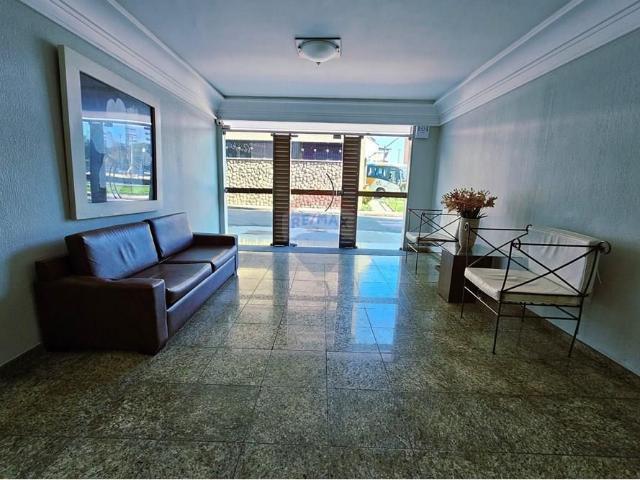 Apartamento 4 quartos com varanda panorâmica e 2 vagas no centro de Muriaé
