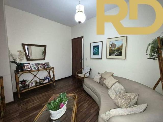 Apartamento 4 quartos com 2 vagas paralelas