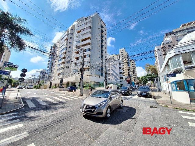 Apartamento 4 Quartos Centro 116m²