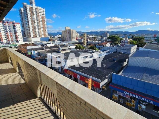 Apartamento 4 Quartos Centro 250m²
