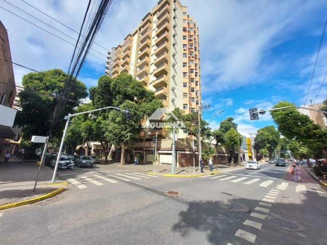 Apartamento 4 Quartos Centro 214m²