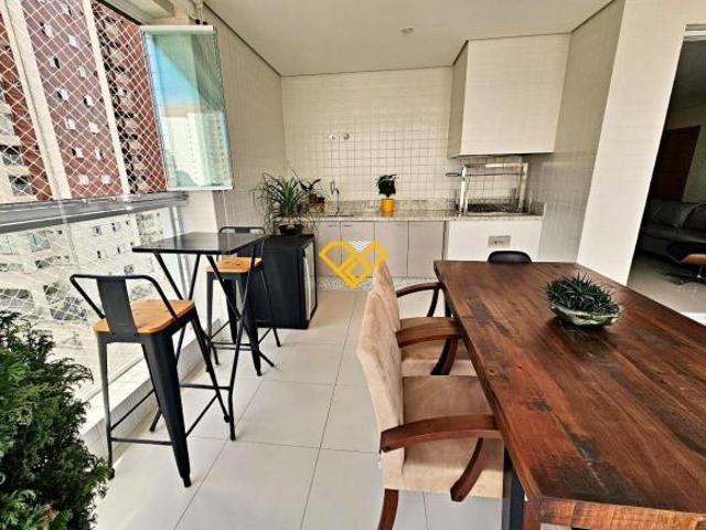 Apartamento 4 Quartos à Venda em Santos Sp