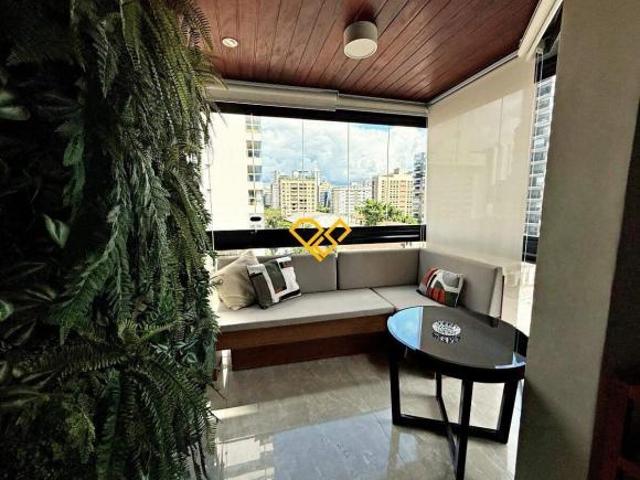 Apartamento 4 Quartos à venda em Santos Sp