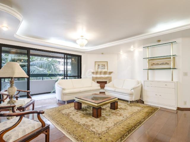 Apartamento 4 quartos à venda no a Vila Uberabinha