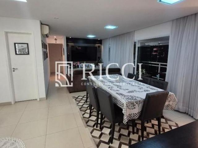 Apartamento 4 Quartos à Venda no José Menino em Santos
