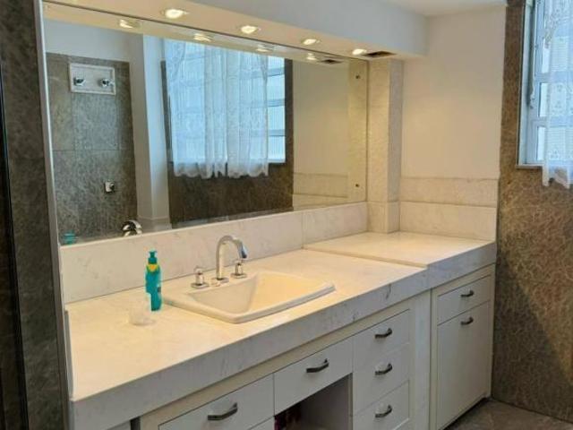 Apartamento 4 quartos e 3 banheiros à venda, 400m2 Consolação, São Paulo