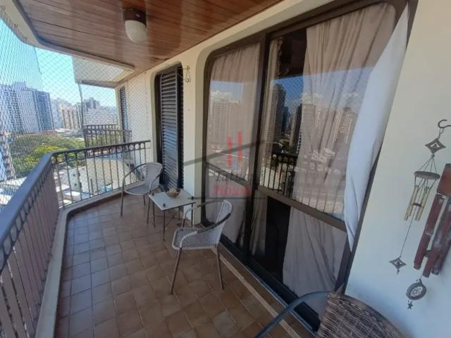 Apartamento 4 quartos e 3 vagas no Tatuapé
