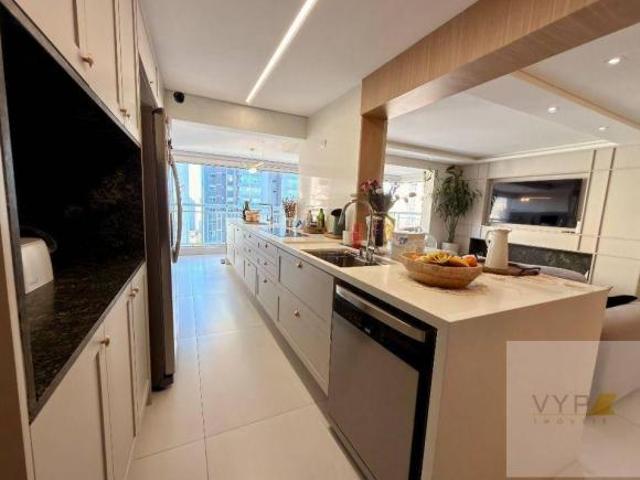 Apartamento 4 quartos em Condominio Club Portão