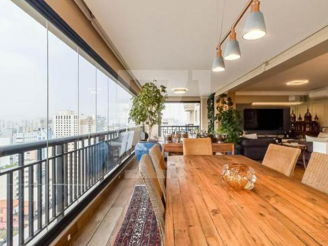 Apartamento 4 quartos em Perdizes
