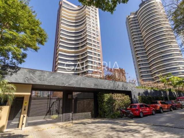 Apartamento 4 quartos no Ecoville