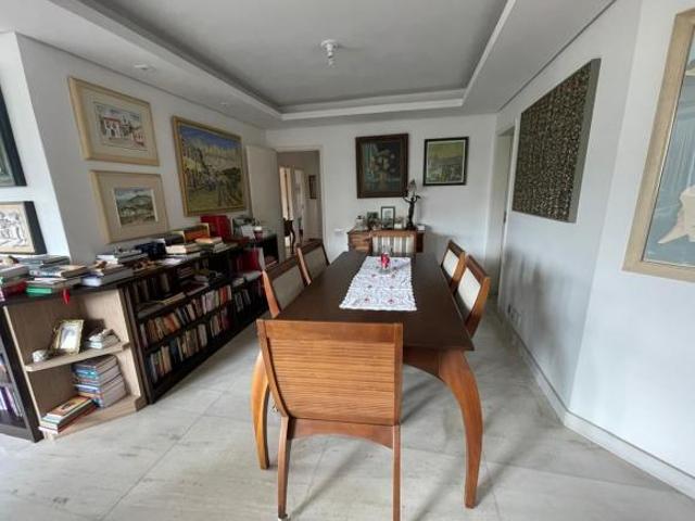 APARTAMENTO 4 QUARTOS SANTA LUCIA