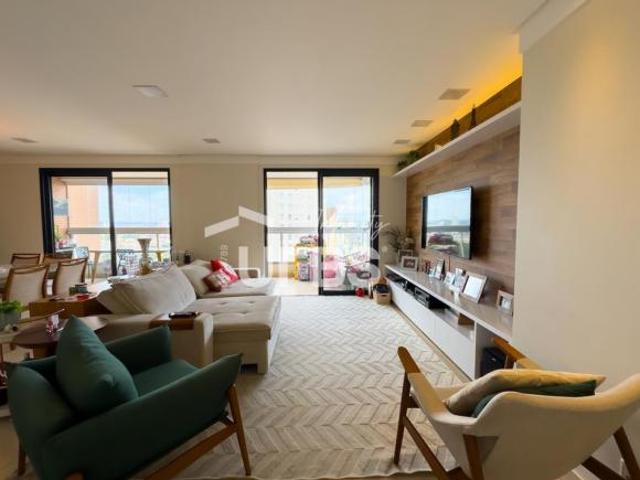 Apartamento 4 quartos Setor Oeste