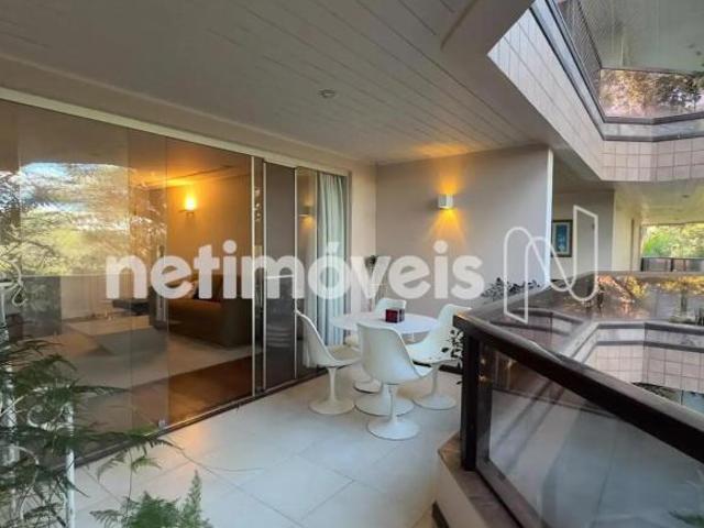 APARTAMENTO 4 QUARTOS SQS 311 ASA SUL