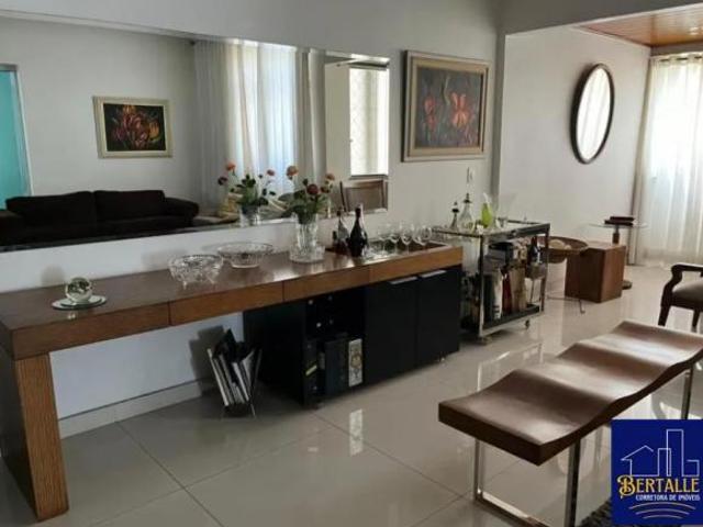 Apartamento 4 quartos, suíte, 128,4m², 2 vagas paralelas em prédio com elevador, lazer completo, na