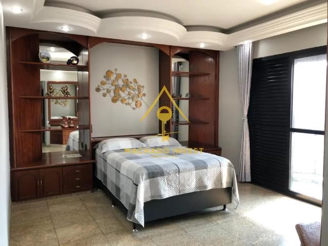 Apartamento, 4 Quartos para Alugar, 228 m² por R$ 7.200,00