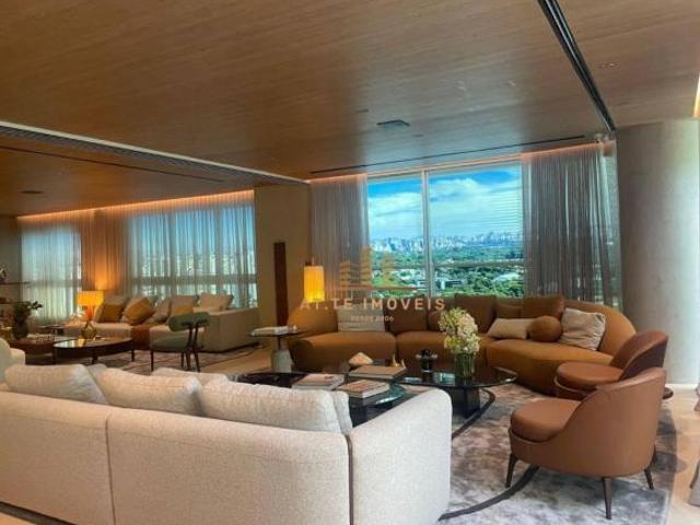Apartamento 4 quartos próximo ao Parque Ibirapuera Moema