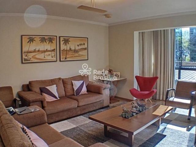 Apartamento 4 quartos vazado com vista livre localizado na Asa Norte SQN 115 aceita financiamento F
