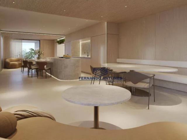 Apartamento 4 suítes, e varanda Lourdes Belo Horizonte/MG