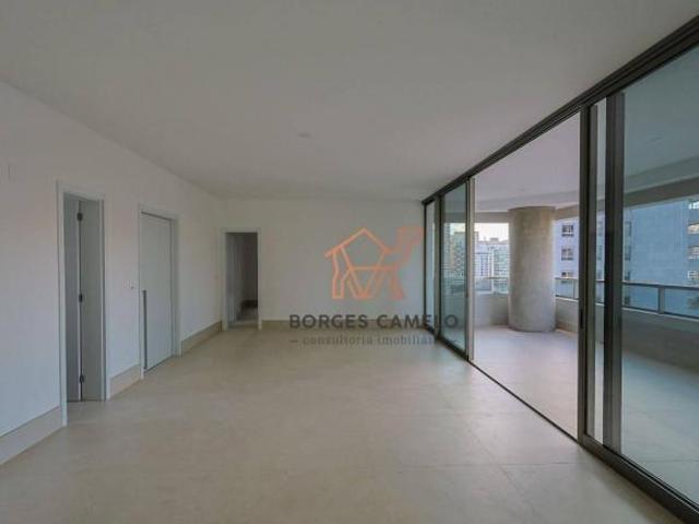 Apartamento 4 suííte venda e aluguel /Vila da Serra