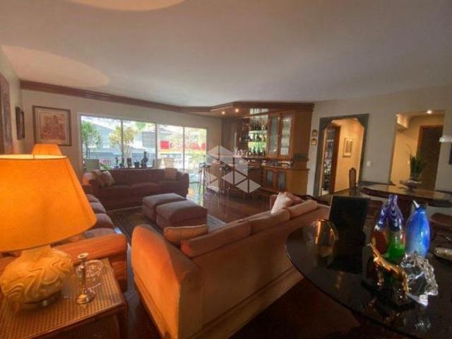 Apartamento 4 suítes, 4 vagas Lazer Completo, a Venda no Campo Belo