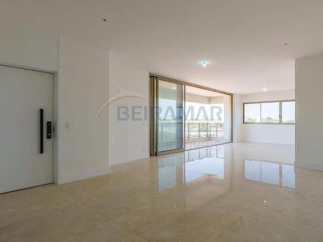 Apartamento 4 suítes, 288m² e varanda gourmet a venda no Residencial Azzure, Noroeste – Brasília/DF