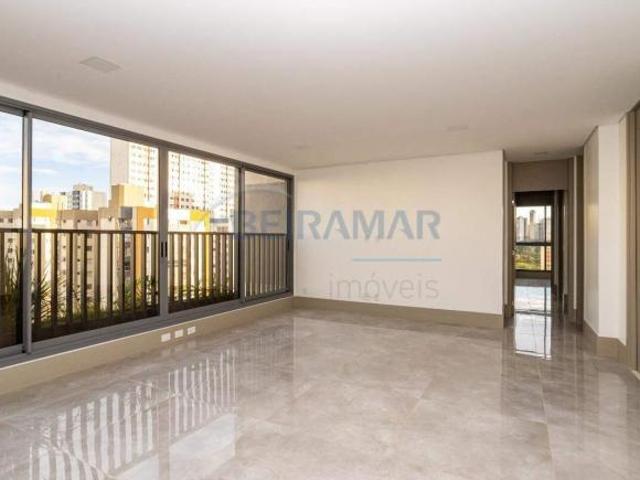 Apartamento 4 suítes, vista livre, varanda ampla, andar alto – 199m² no Real Bothanic, Águas Claras