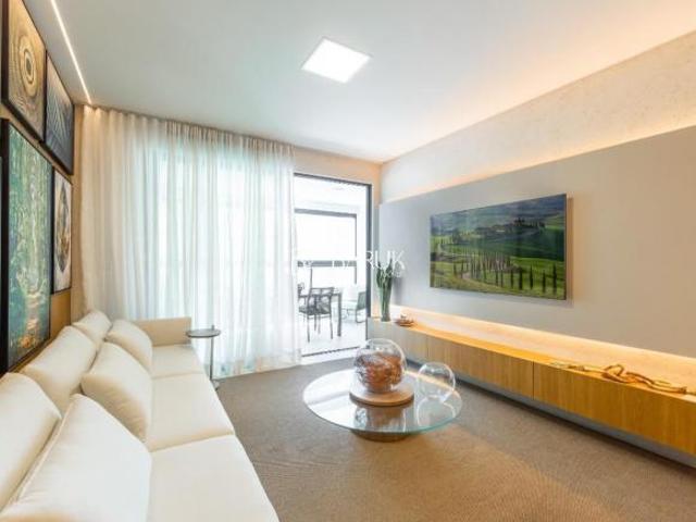 Apartamento 4 suítes atrás do Parque Halfeld