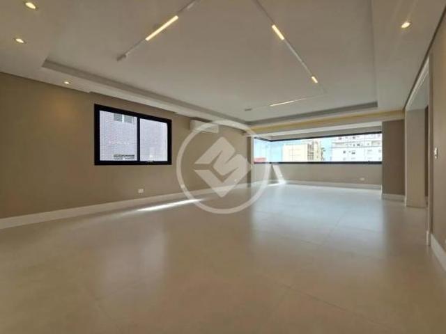 Apartamento 4 suítes Boqueirão Santos