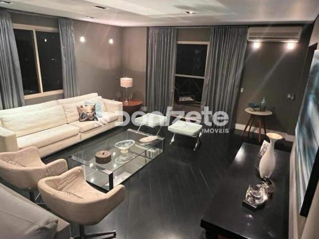 Apartamento 4 suítes com 4 vagas de garagem – Jardim, Santo André Venda