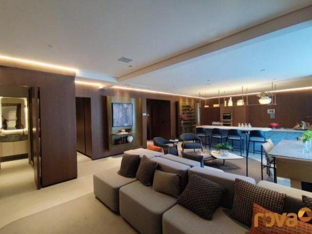 Apartamento 4 Suítes, Nascente, Setor Bueno