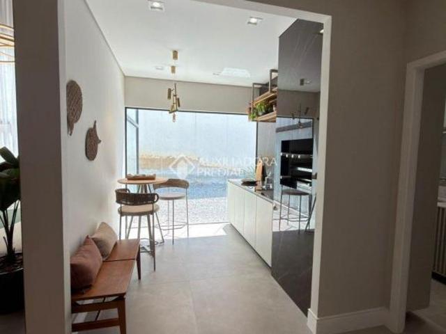 Apartamento 4 suítes no Bosque Flamboyant