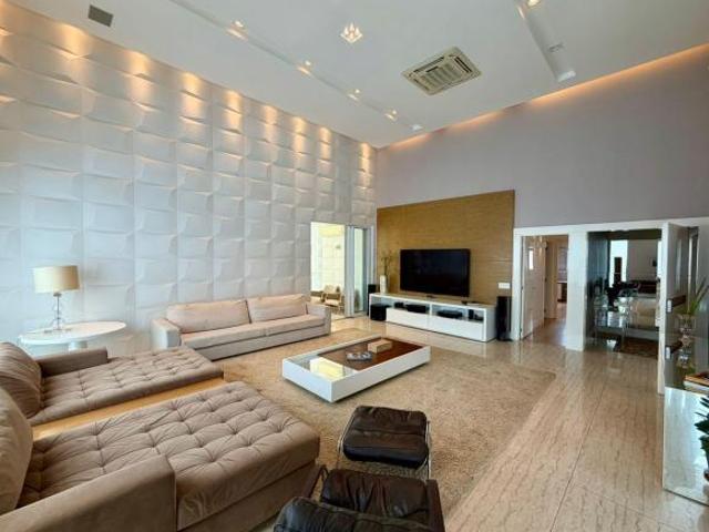 Apartamento 4 Suítes no Setor Bueno próximo ao Parque Vaca Brava