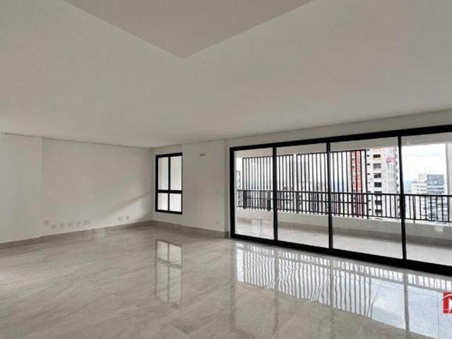 Apartamento 4 Suítes Setor Oeste