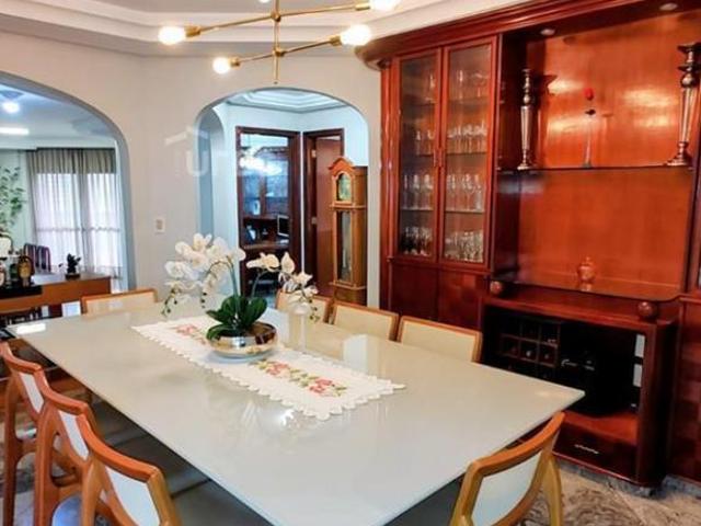 APARTAMENTO EXCLUSIVO COM VISTA DEFINITIVA PARA O BOSQUE DOS BURITIS