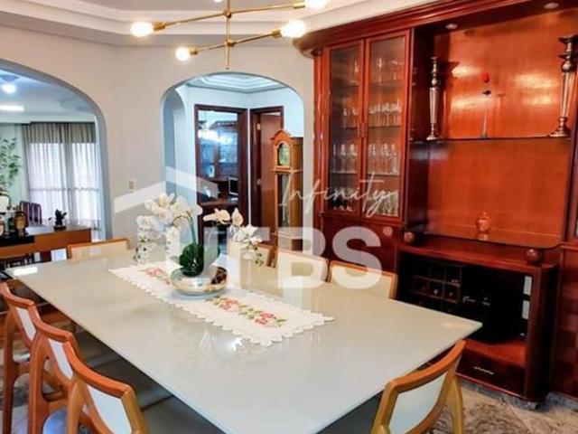 APARTAMENTO EXCLUSIVO COM VISTA DEFINITIVA PARA O BOSQUE DOS BURITIS