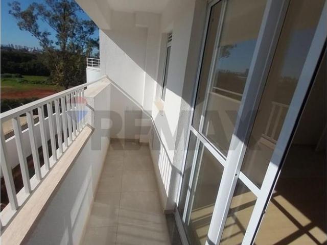 Apartamento 53 m², com 2 dormitórios, varanda e 1 vaga de garagem. Lazer Completo