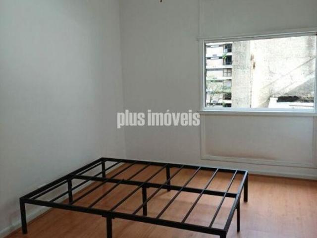 JARDINS APARTAMENTO ANDAR ALTO, AU 53M2 ATOTAL 77M2 BAIXO CONDOMINIO, SEM VAGA DE GARAGEM !