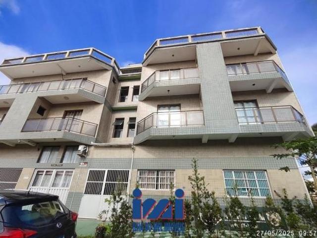 Apartamento 50 metros do mar com 2 quartos