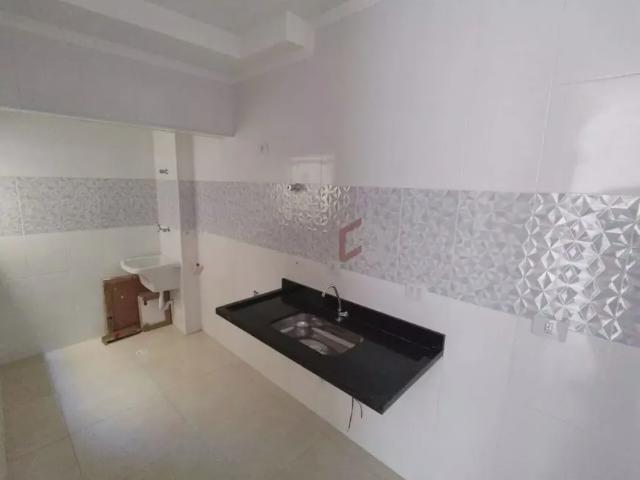 Apartamento 50 MTS com 2 quartos em Cidade Patriarca Use o FGTS APTO COM QUINTAL