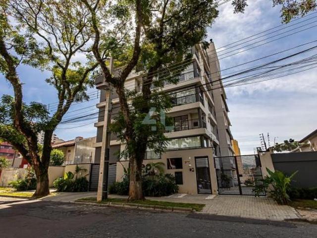 Apartamento reformado e automatizado no Agua Verde 2 vagas