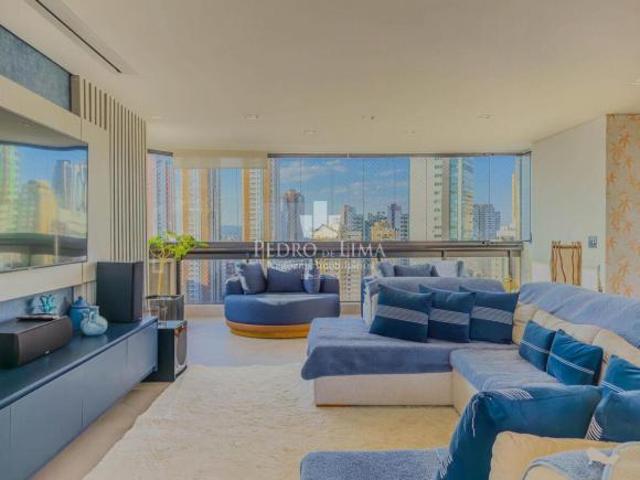 Apartamento 542m², 4 suítes 5 vagas. Condomínio Chácara Anália Franco