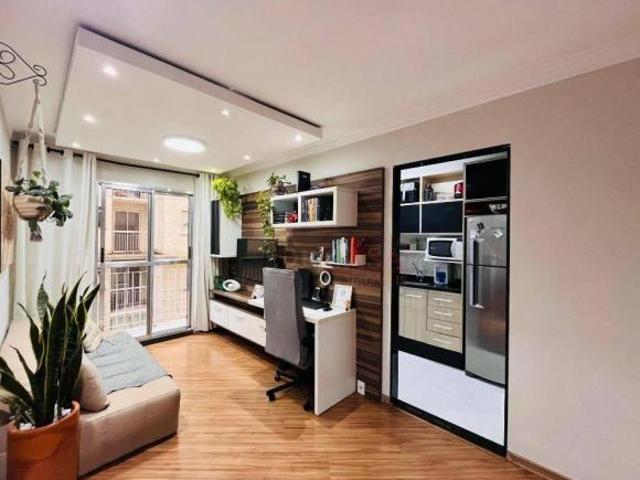 Apartamento 54m² Itaquera / Moderno com planejados / Sacada / 2 dorm. 1 suíte / Vaga / 10 minuto